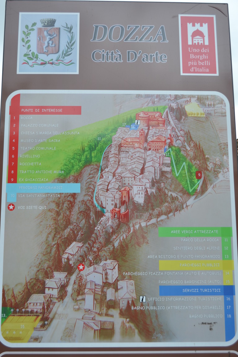 Visitare Dozza, itinerario a piedi: cosa vedere in un giorno