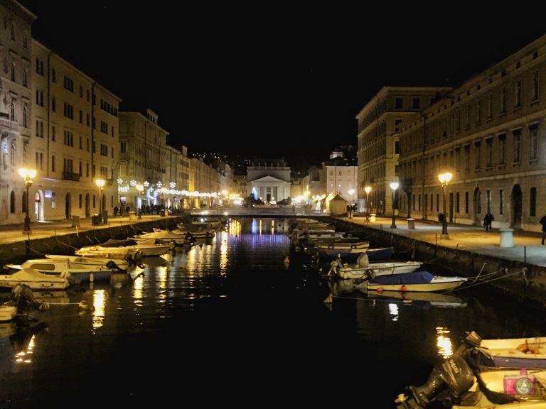 Visitare Trieste, itinerario a piedi: cosa vedere in un giorno