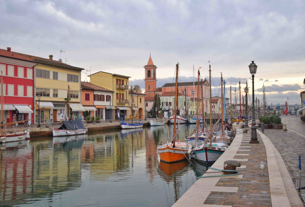 Visitare Cesenatico, itinerario a piedi: cosa vedere in un giorno