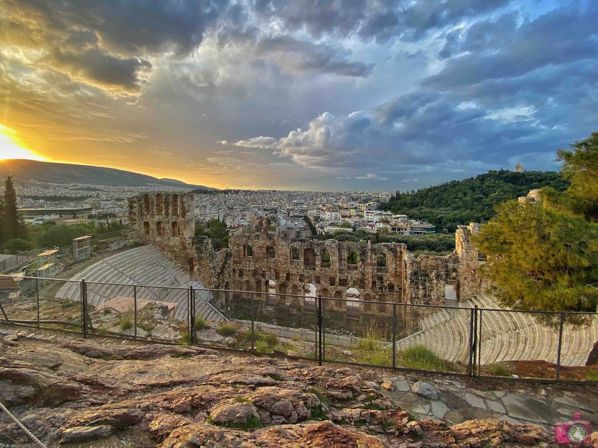 Visitare Atene, itinerario a piedi: cosa vedere in un giorno