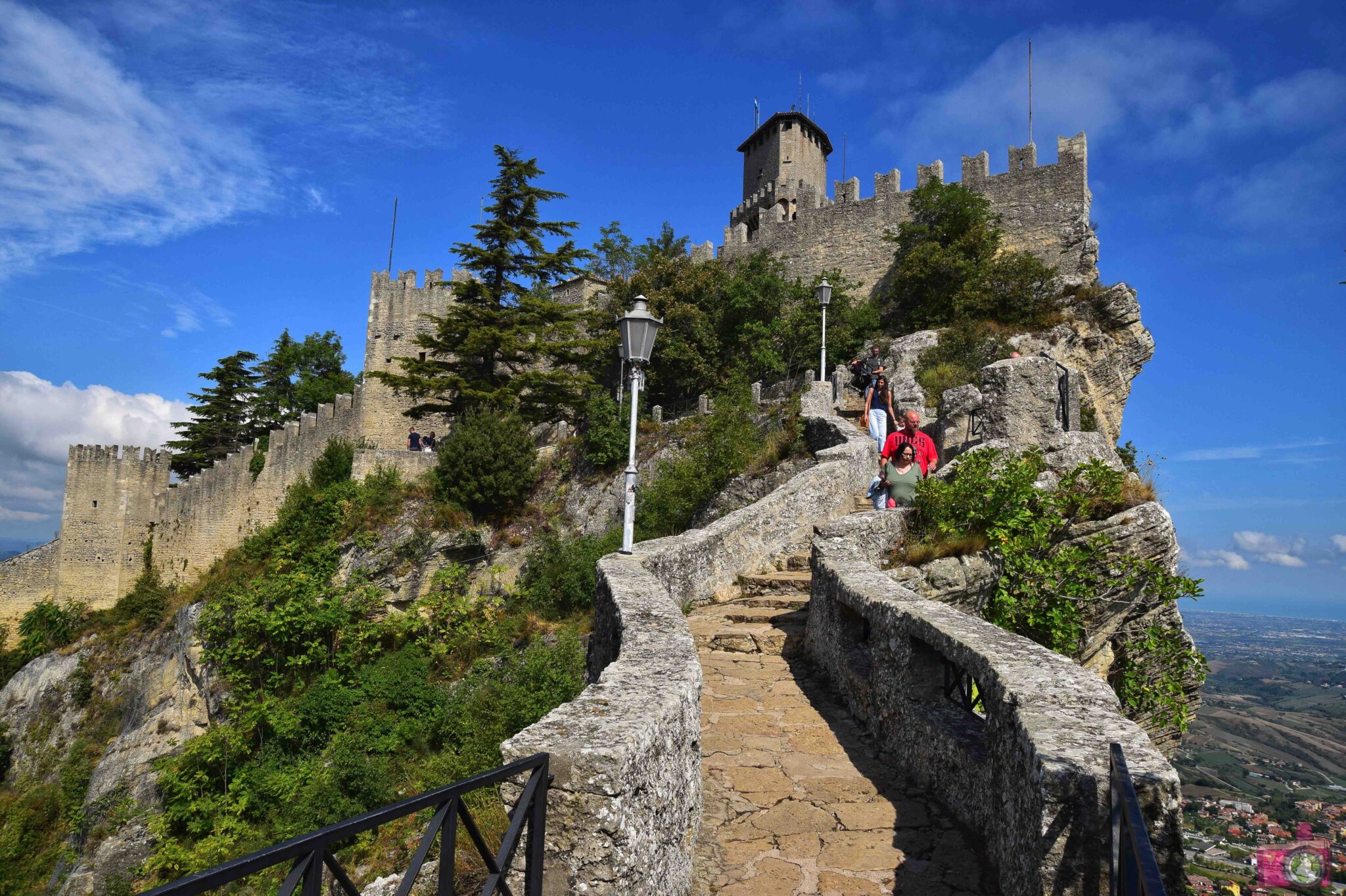 Visitare San Marino, itinerario a piedi: cosa vedere in un giorno